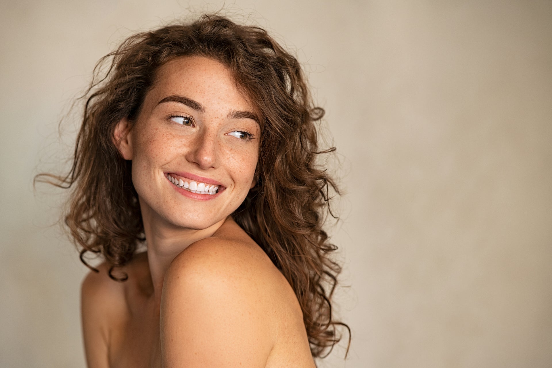 Slow Ageing Essentials - Reduce the effects of time on your skin